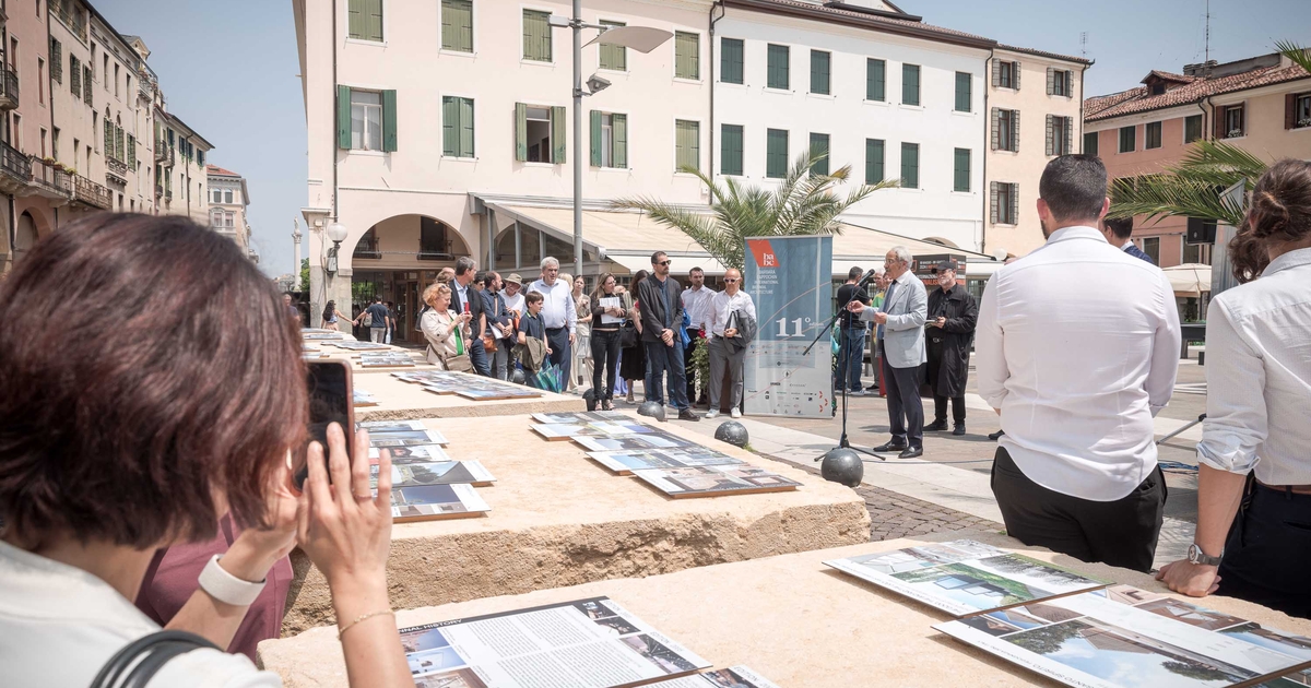 Temporary Exhibition of the best work selected by the International ...